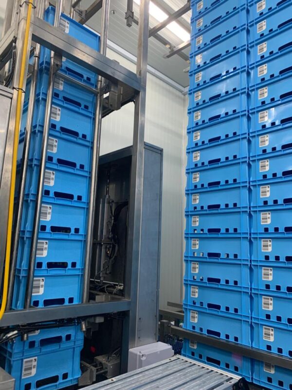 Automated Stacker De Stacker And Crate Buffering System Lian Eng Pte Ltd